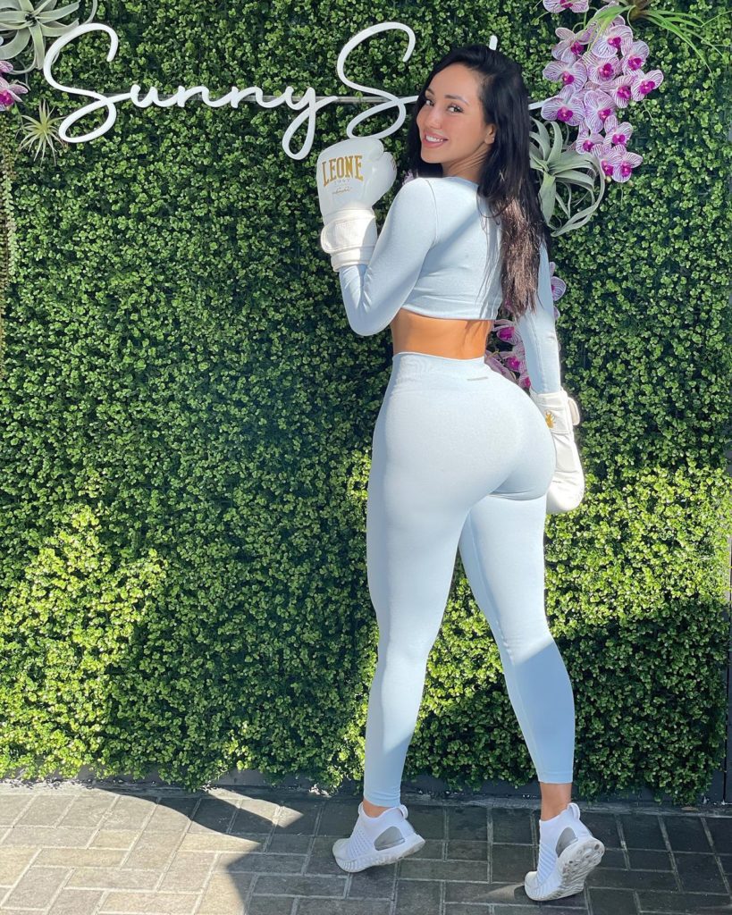 Мелисса Альварес (Melissa Alvarez): биография и фото фитоняшки